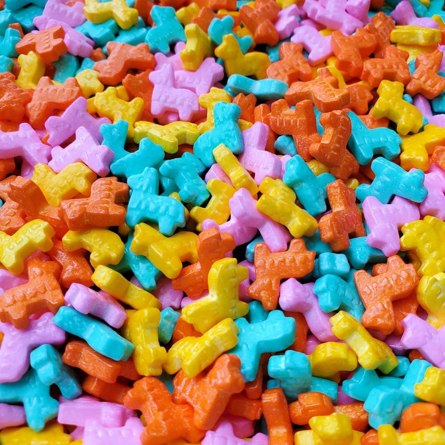 Piñata Candy Shape – Delta Sprinkles